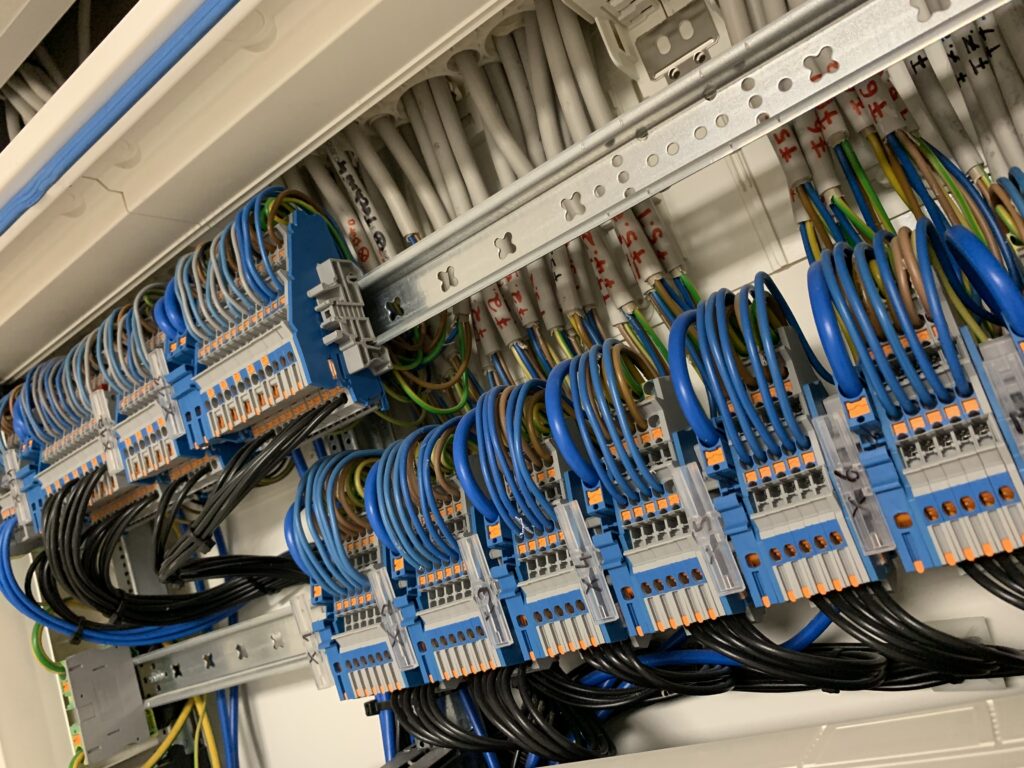 Elektro Installation - ITK-Net GmbH